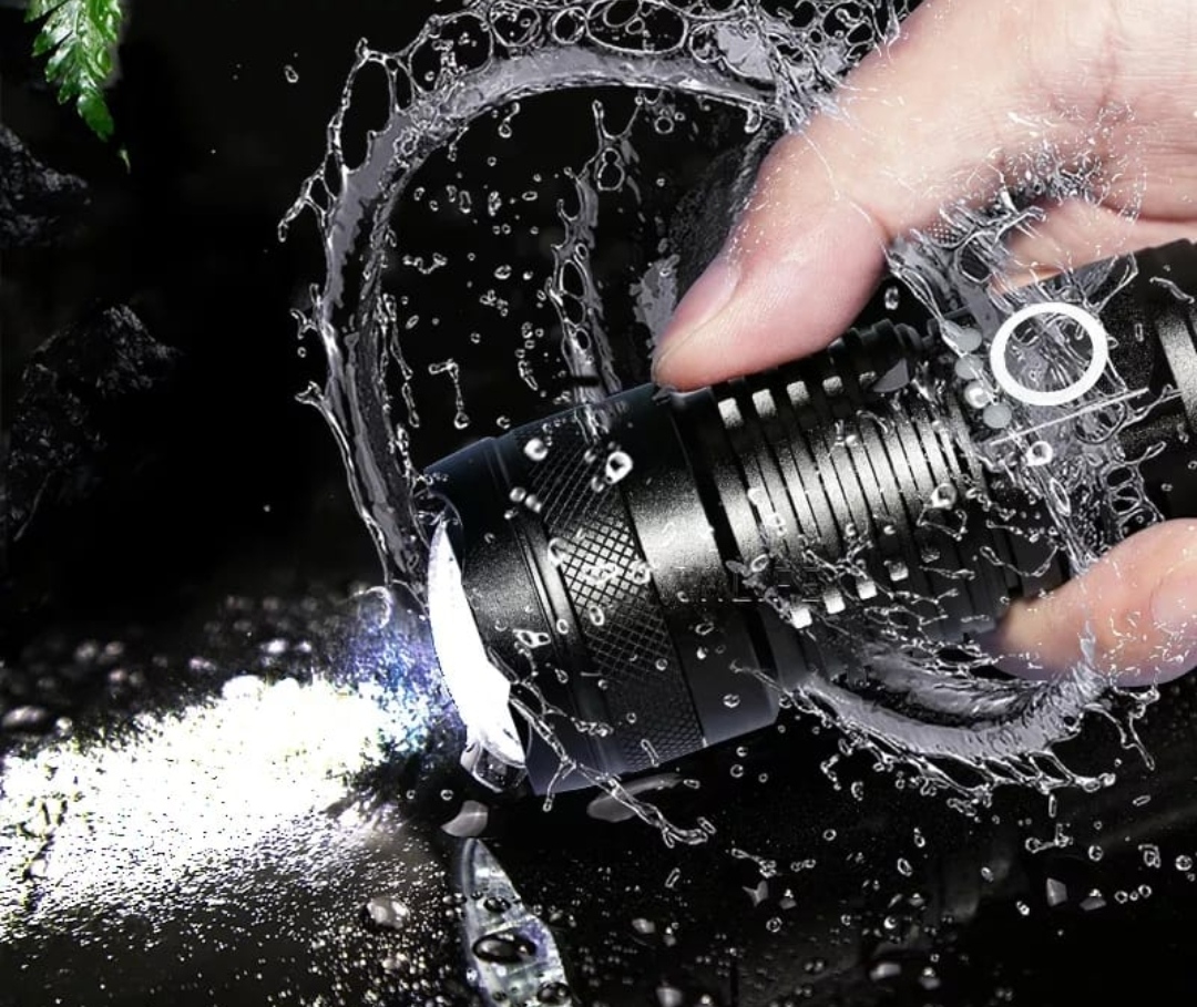 Lanterna Led XHP.50 Potente com Foco luz 500 metros 7000 Lúmens à prova ...